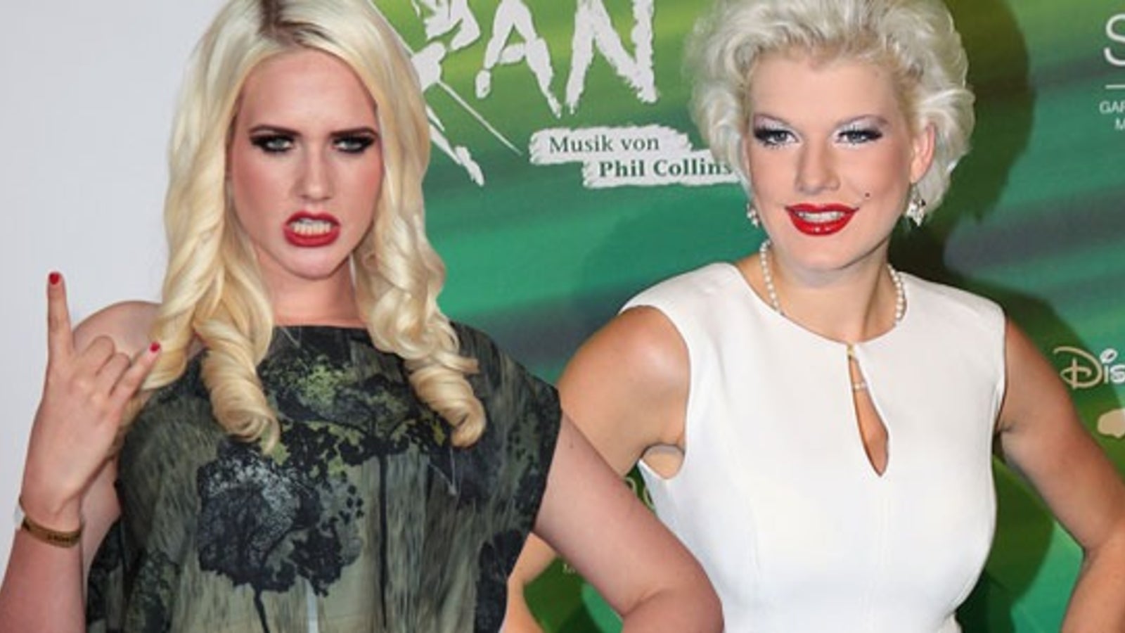 Zickenkrieg: Sarah Knappik vs. Melanie Müller! - oe24.tv