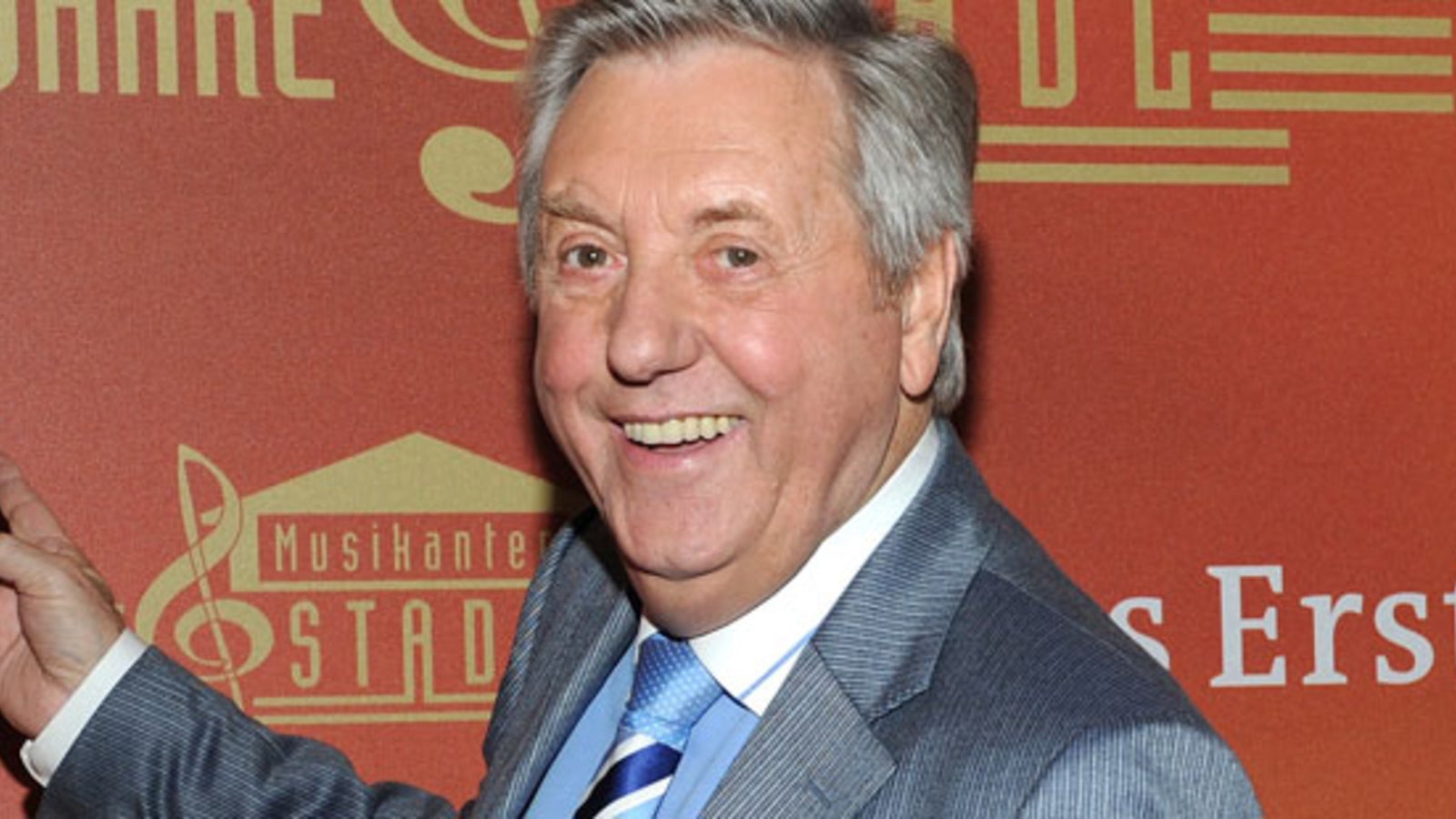 Moik: Reaktionen zu seinem Tod - stars24