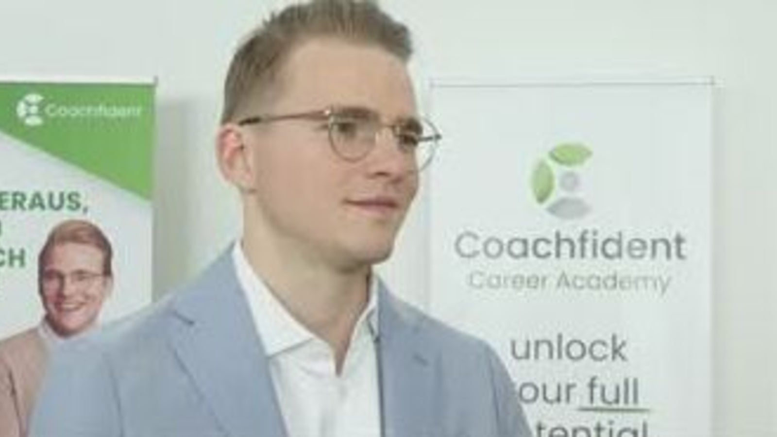 Coachfident-Gründer Thomas Gaar zum Karriere Day 2023 - oe24.tv