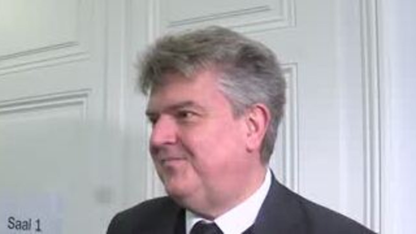 Sebastian Lesigang | 17-Jähriger IS-Anhänger wieder vor Gericht - oe24.tv