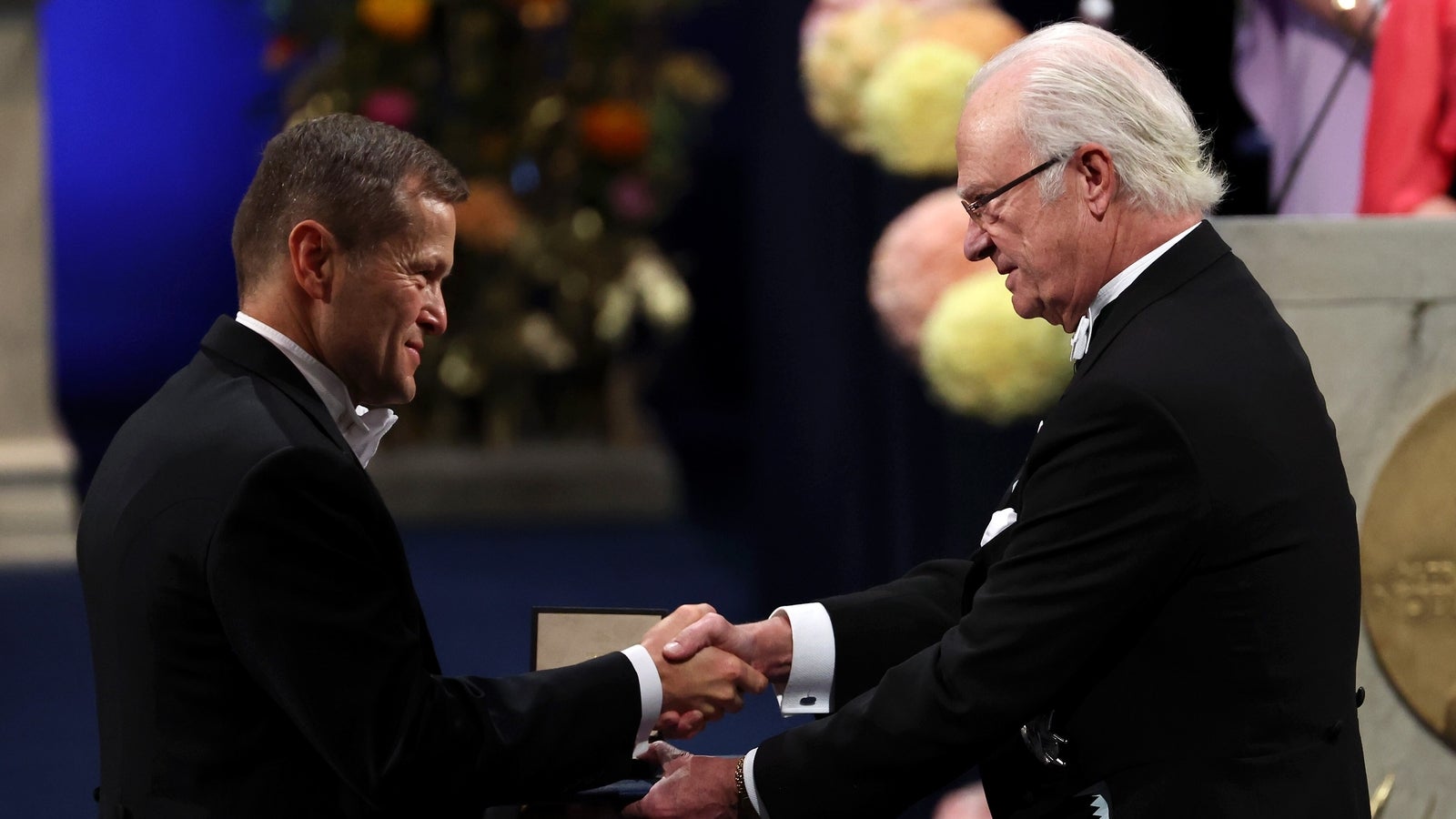 Hier bekommt Austro-Physiker Ferenc Krausz seinen Physik-Nobelpreis ...
