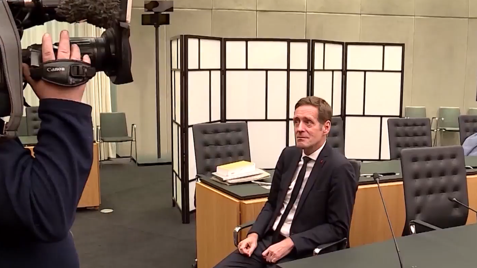 Rot-Blau-U-Ausschuss: SPÖ und FPÖ blitzten vor VfGH ab - oe24.tv