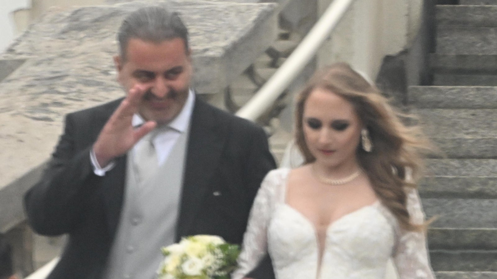 Jacky & Leo: Das sin die drei Geheimnisse der Lugner Hochzeit - stars24