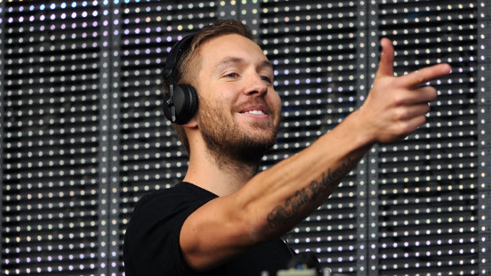 Calvin Harris ist der bestbezahlte DJ-Star - stars24