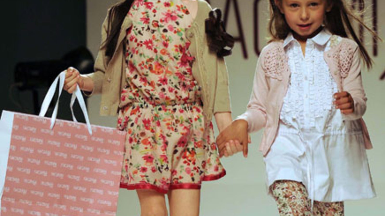 Mini-Fashionistas am Catwalk - madonna24.at