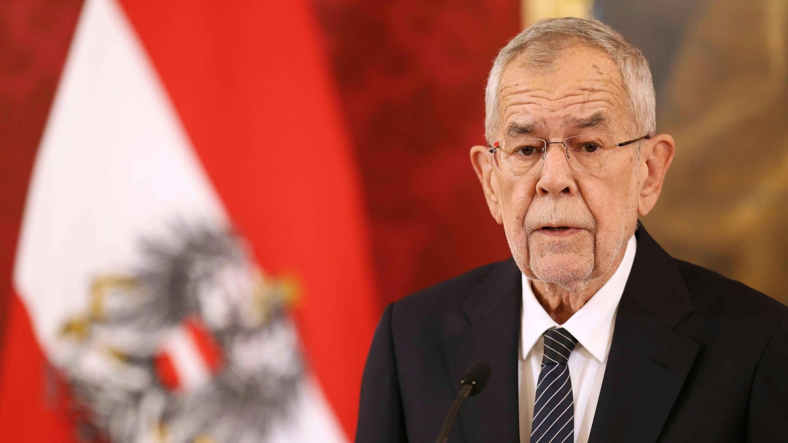 Van der Bellens Spiel auf Zeit: Ist das der richtige Weg? - Politik-Live