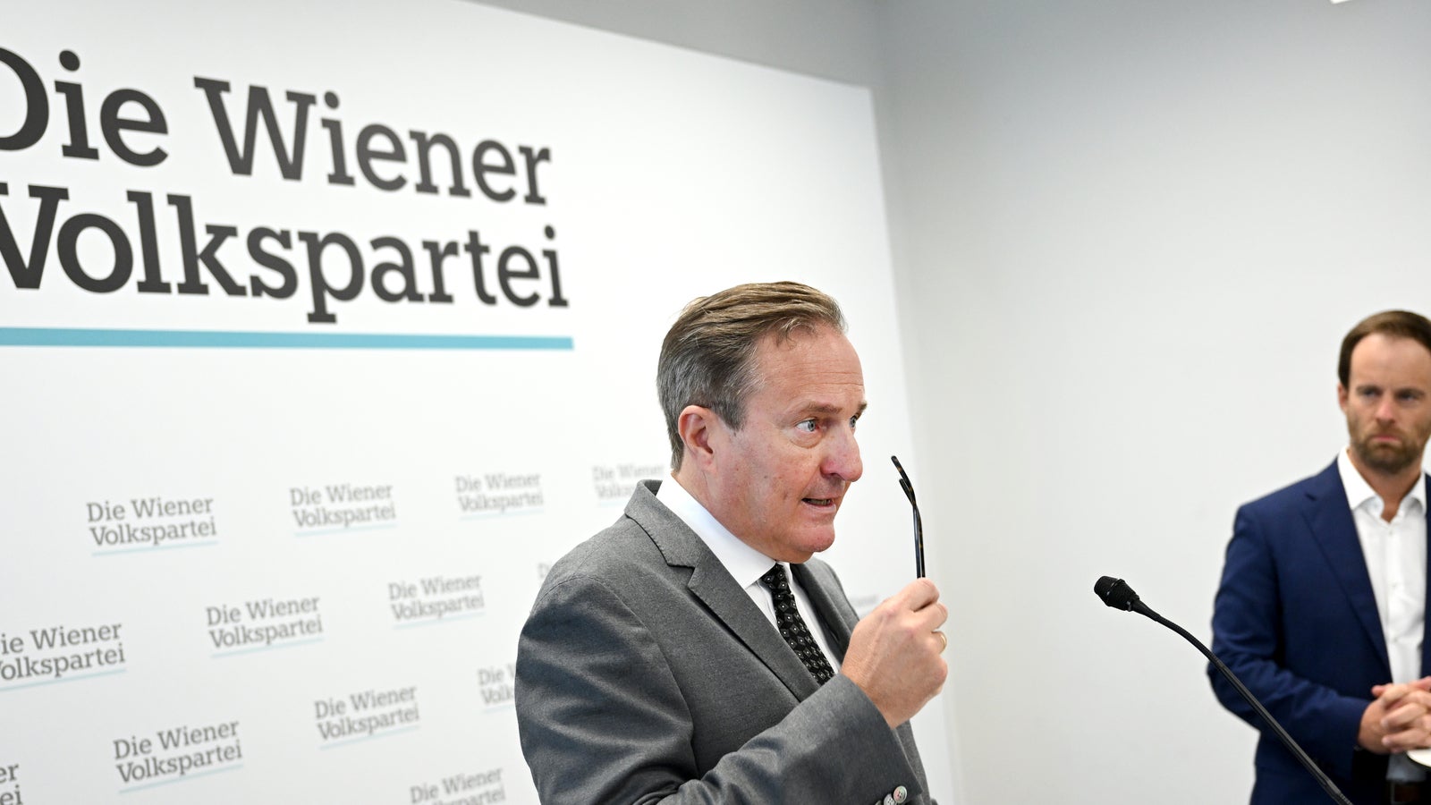 Wien Energie: ÖVP schließt U-Kommission nicht aus - Politik-Live