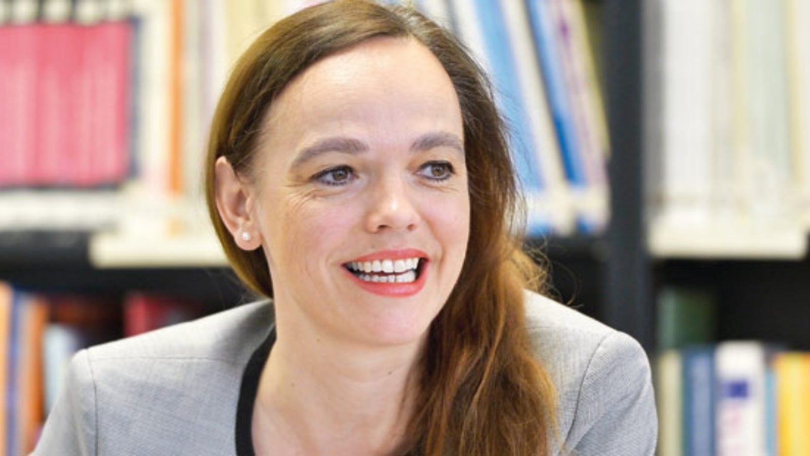 Hammerschmid: "Keine Flüchtlingsklassen" - Politik-Live