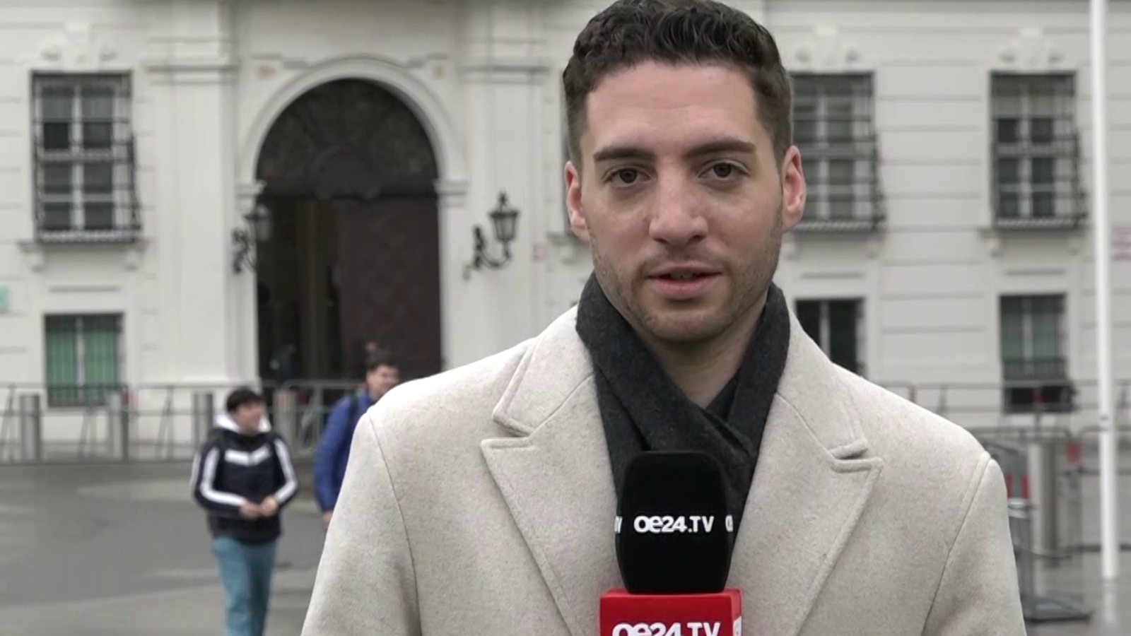 Asyl: Nehammer sieht Debatte um EMRK "viel breiter" - oe24.tv