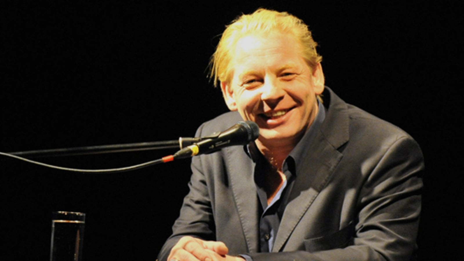 Ben Becker: Österreich färbt schon ab - stars24