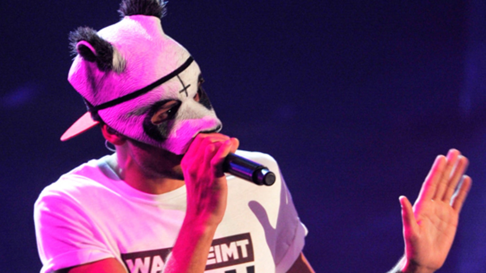 Rapper Cro bekommt Bambi - stars24