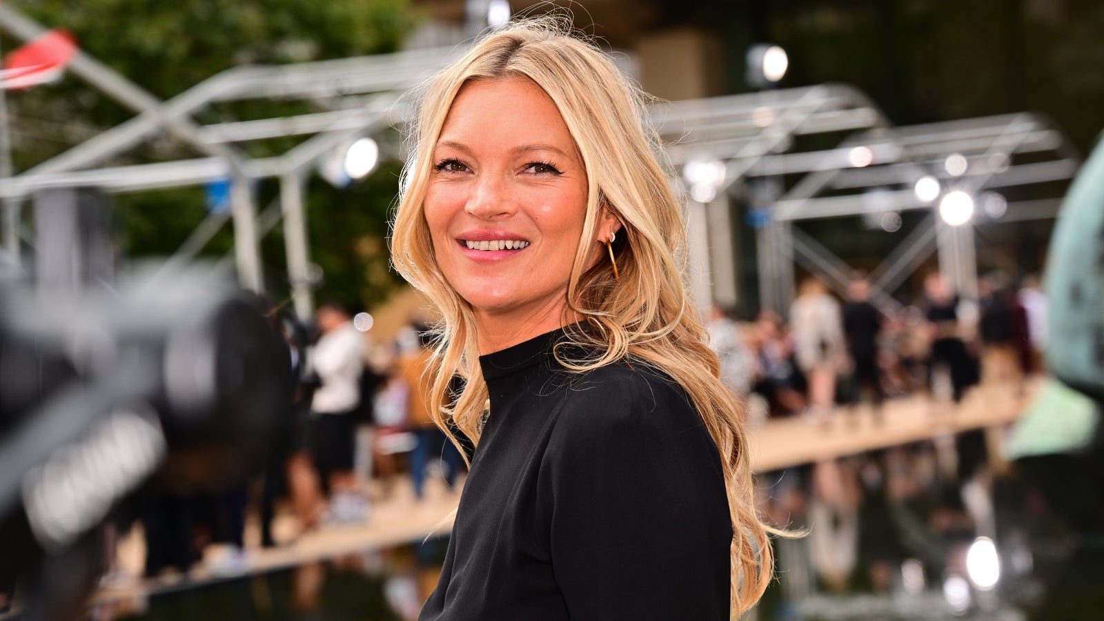 Kate Moss wird 50: Das waren ihre aufregendsten Looks - madonna24.at