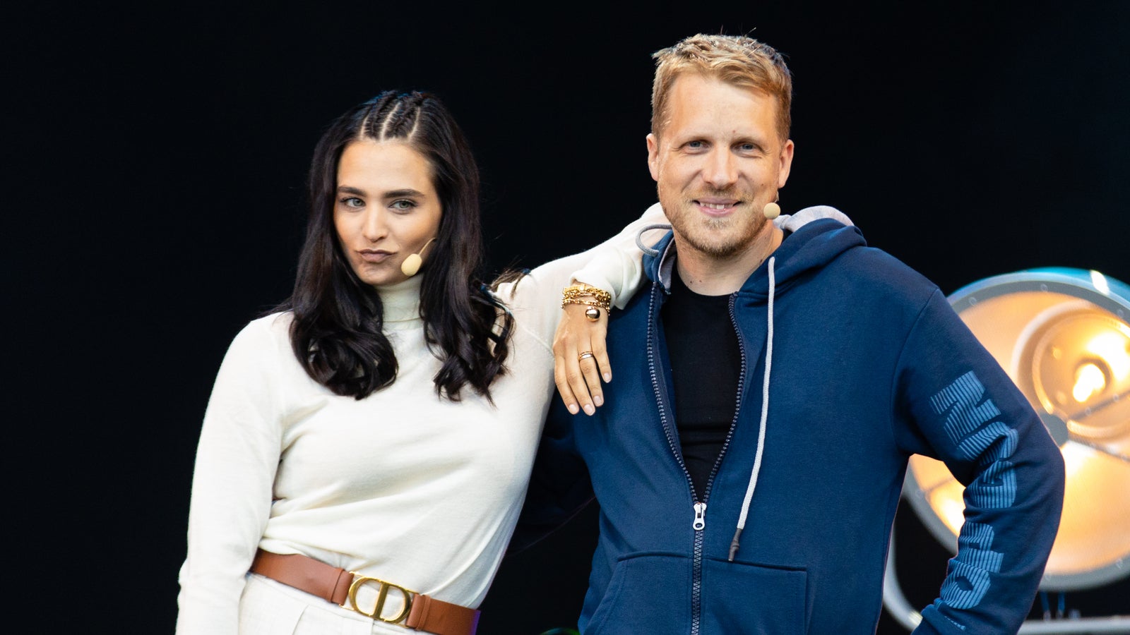 Pocher-Podcast: Mit IHM startet Amira jetzt neu - stars24