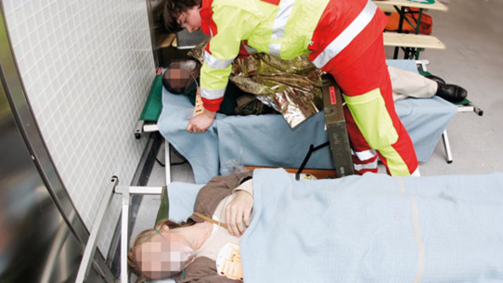 Kärntner stürzte in sechs Meter tiefe Betongrube - oe24.at