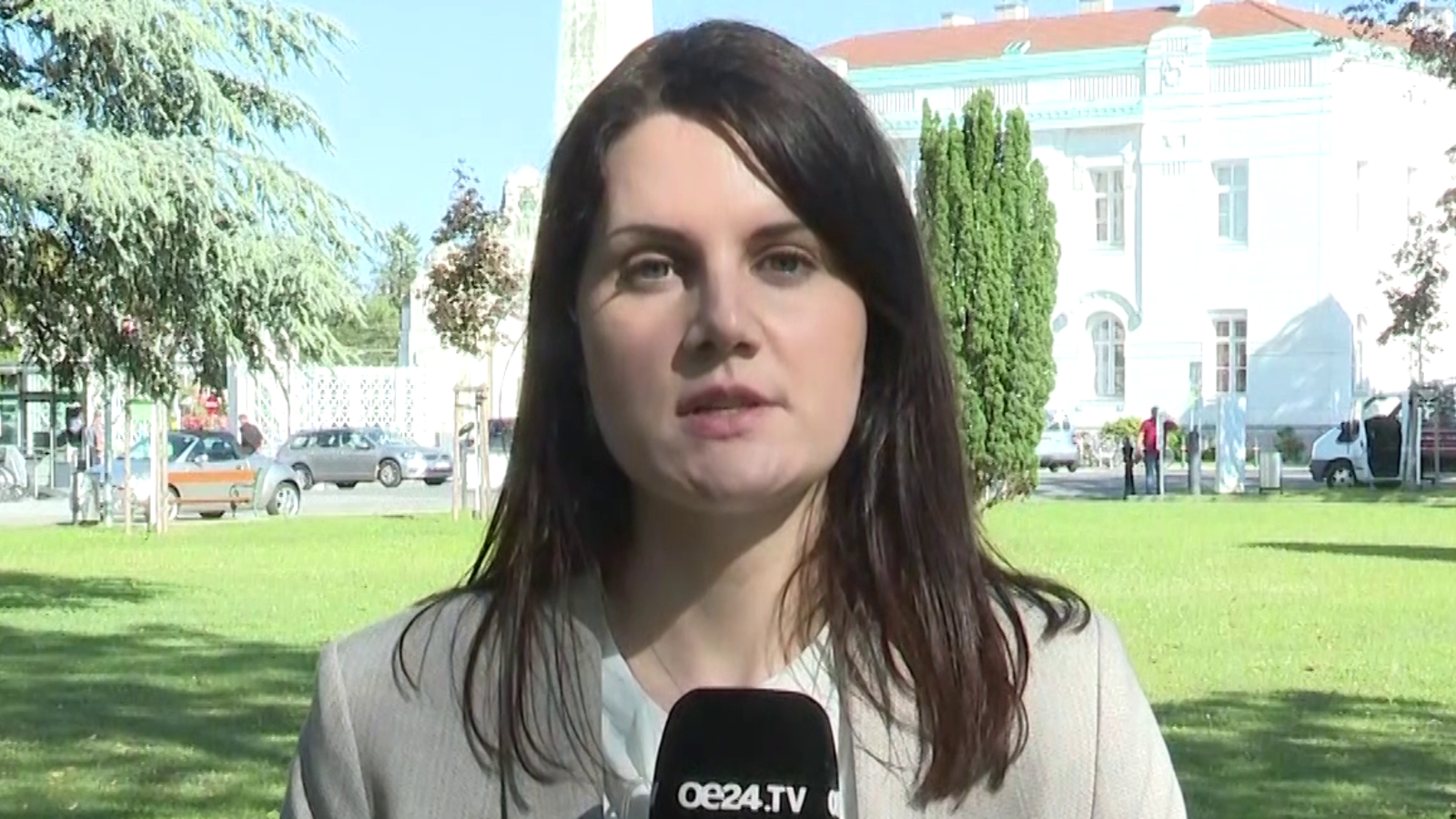 Trauerfeier für Ex-Rapid-Präsident Rudolf Edlinger - oe24.tv