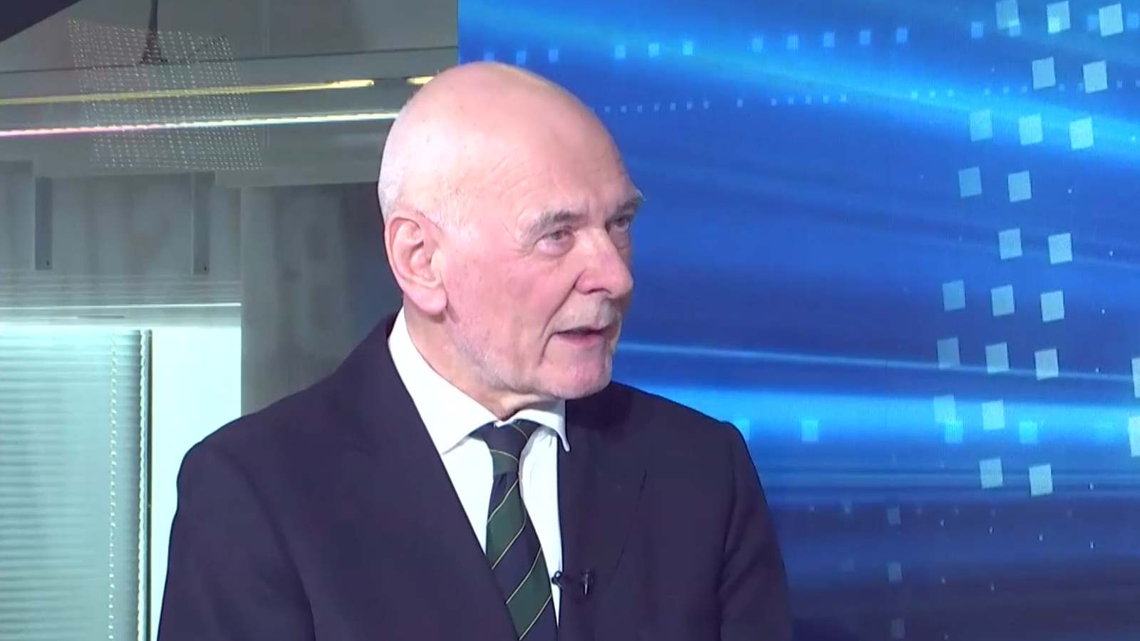 Militärexperte Gerald Karner über Ukraine-Krise - oe24.tv