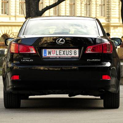 Bilder vom Lexus IS 200d Test - oe24.at