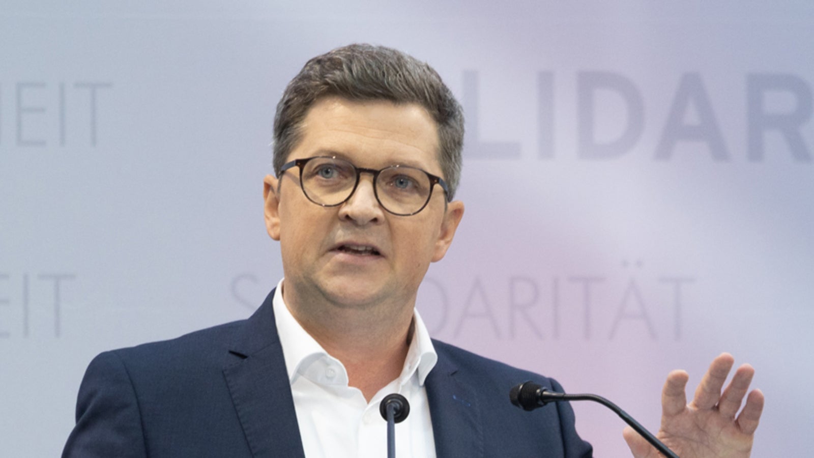 SPÖ-Mitgliederbefragung: Erster Landeschef fordert Hürde - Politik-Live