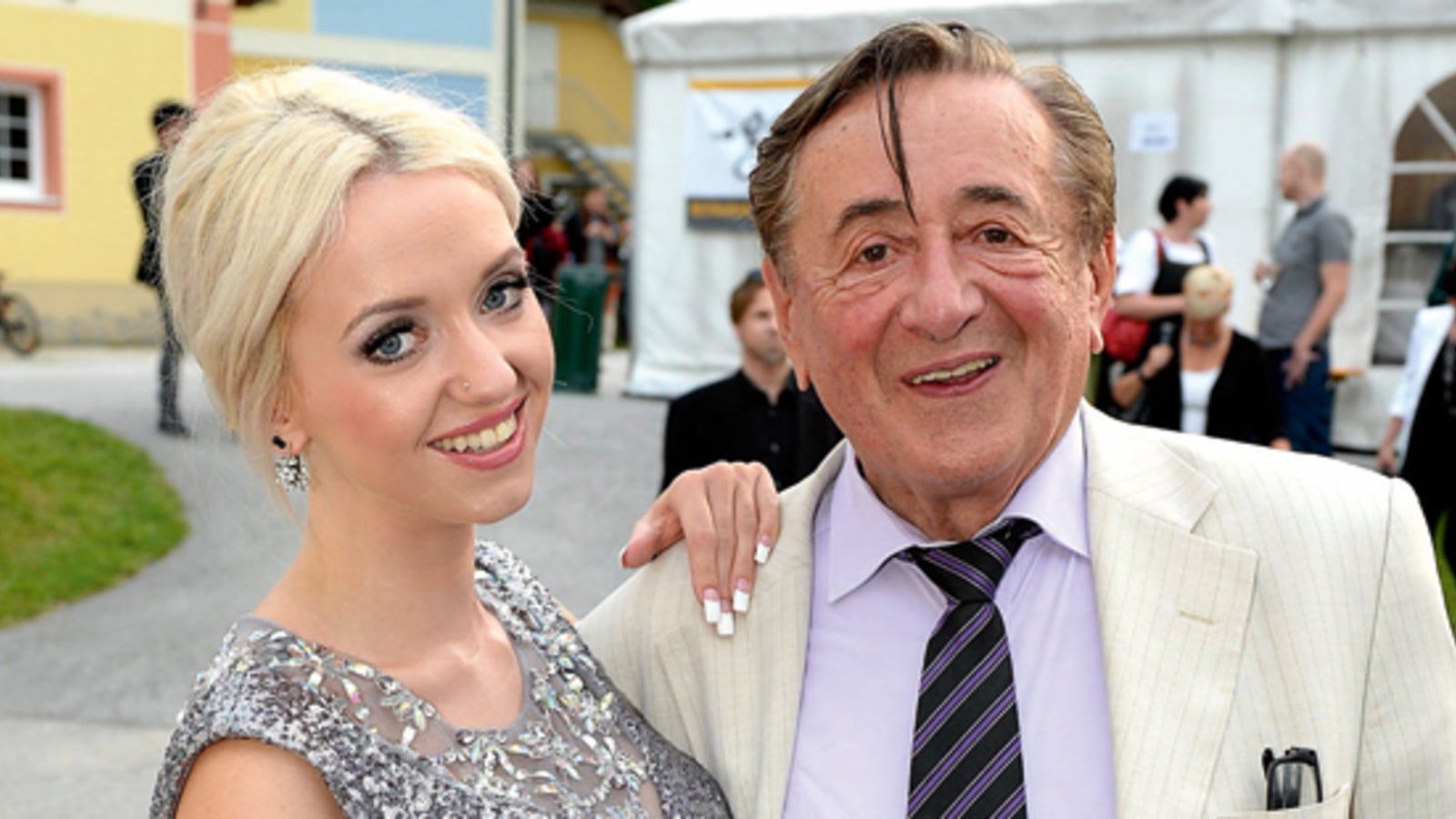 Spatzi krank – doch Lugner hat keine Zeit - stars24
