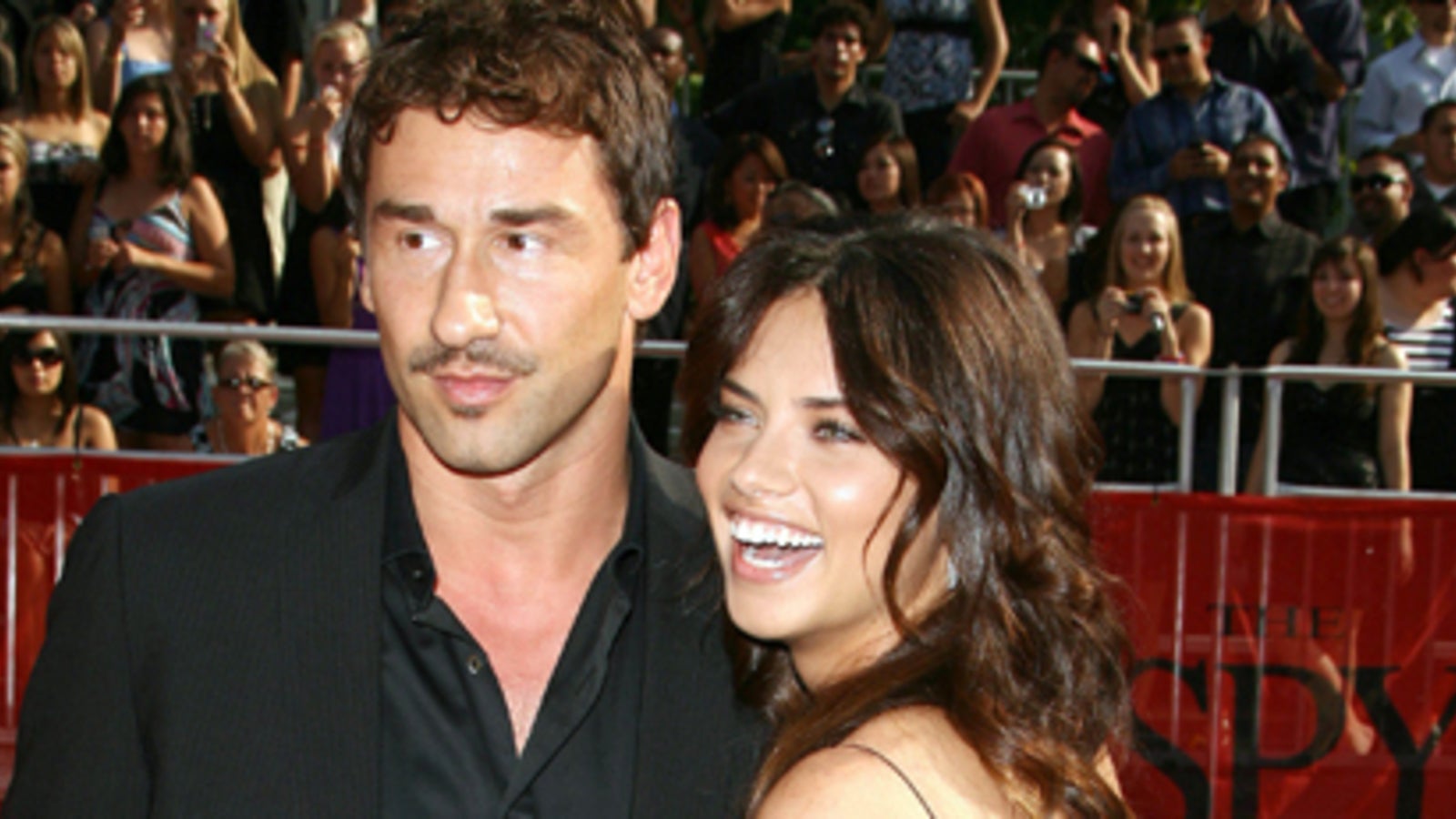 Ein Mädchen für Engel Adriana Lima - stars24