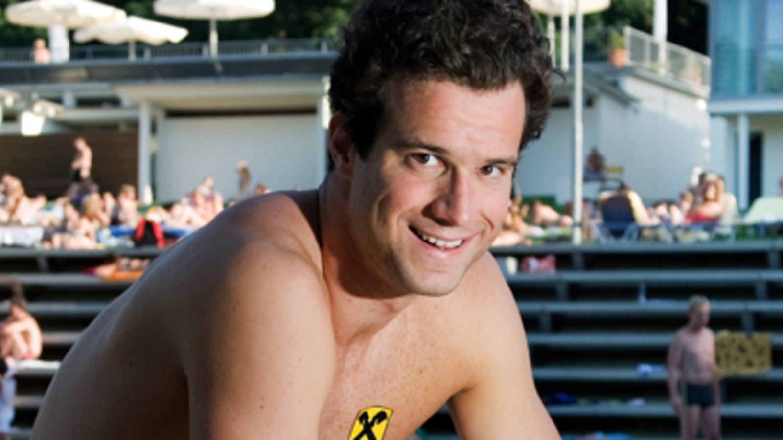 Markus Rogan feiert Weihnachten in Wien - stars24