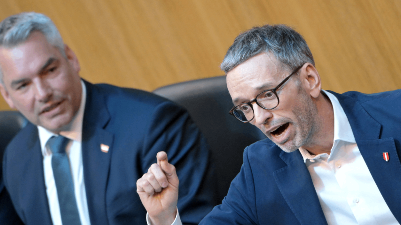 Todesstrafe abstimmen? Jetzt attackiert der Kanzler Kickl frontal - Politik-Live