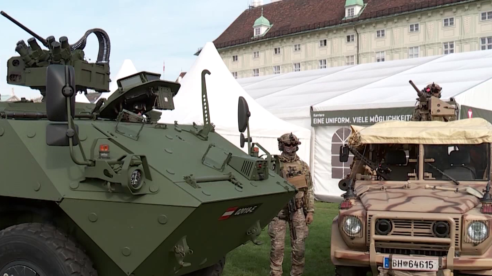 NATIONALFEIERTAG BUNDESHEER BIETET ALLES AUF NACH CORONA - oe24.tv