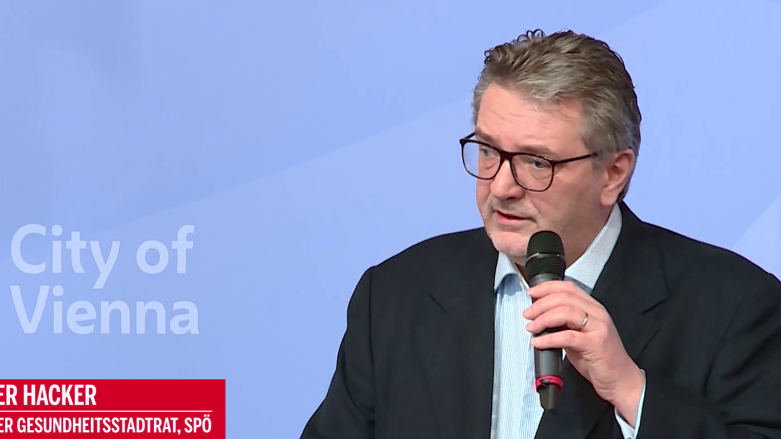 Peter Hacker über den Wiener Impfplan im April - oe24.tv