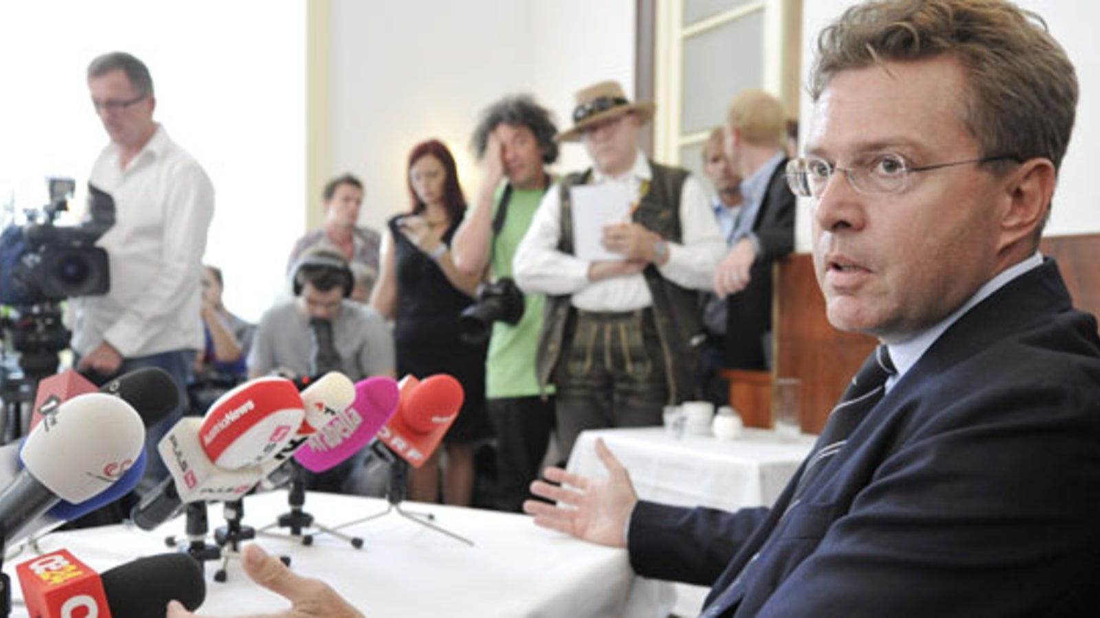 Herbert Scheibner: Geld von Eurofighter - Politik-Live