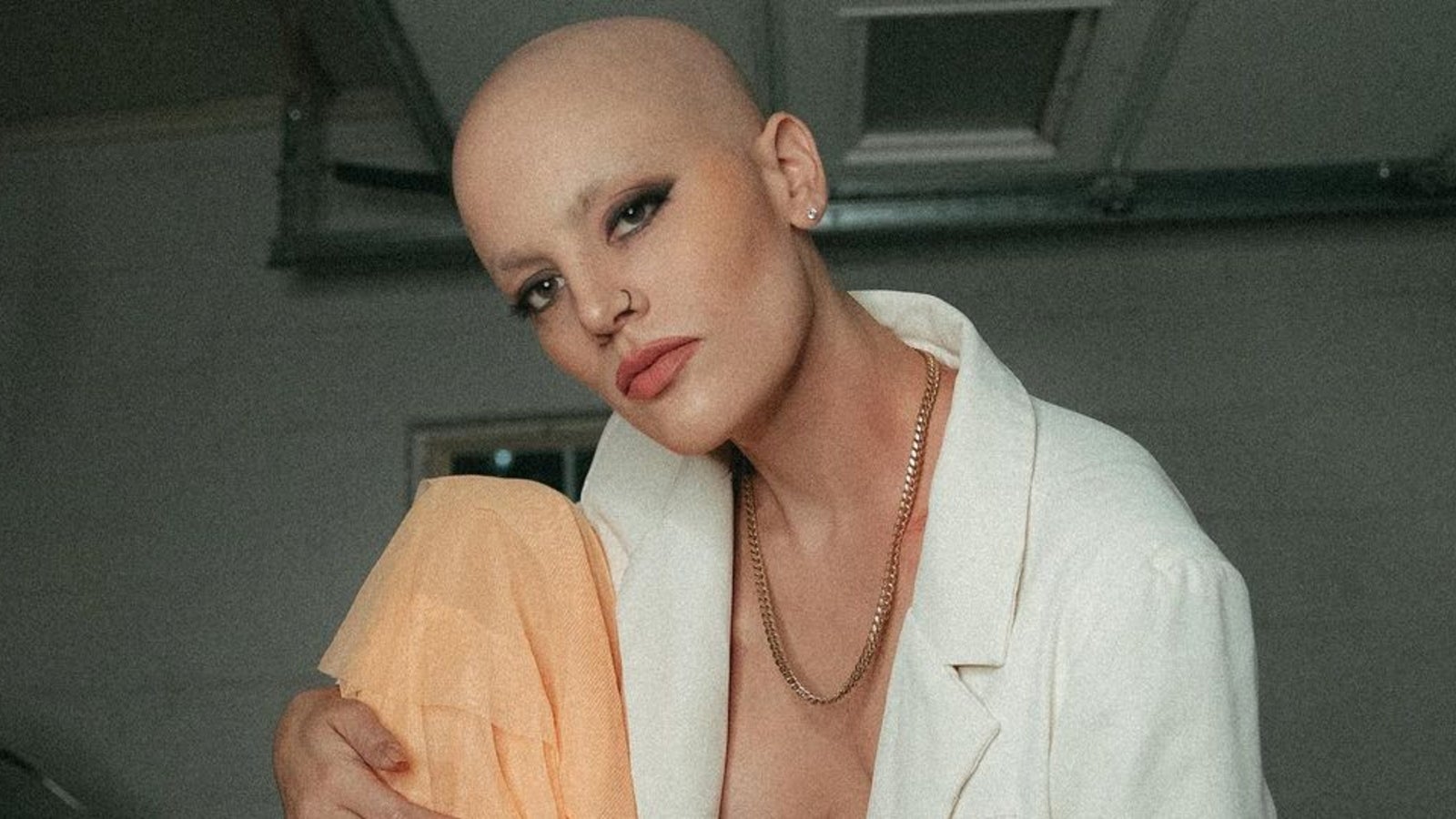 Influencer-Sängerin verliert Kampf gegen Krebs - stars24