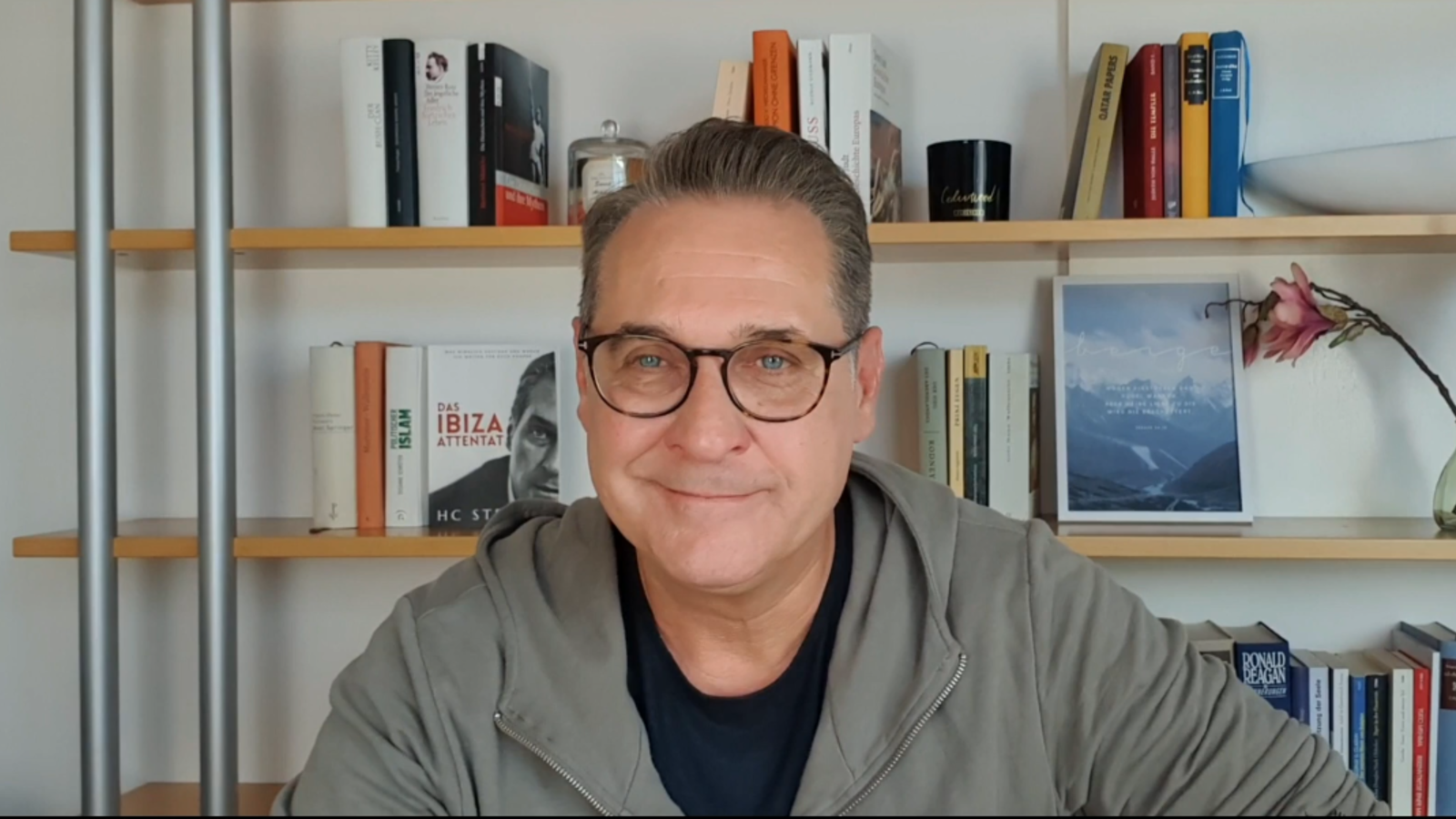 HC Strache zum dritten Ibiza-Jubiläum! - oe24.tv