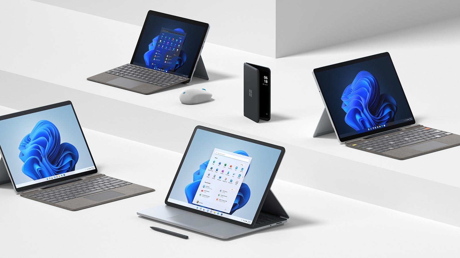 Microsoft bringt neues Klapp-Handy und Surface-Geräte - oe24.at