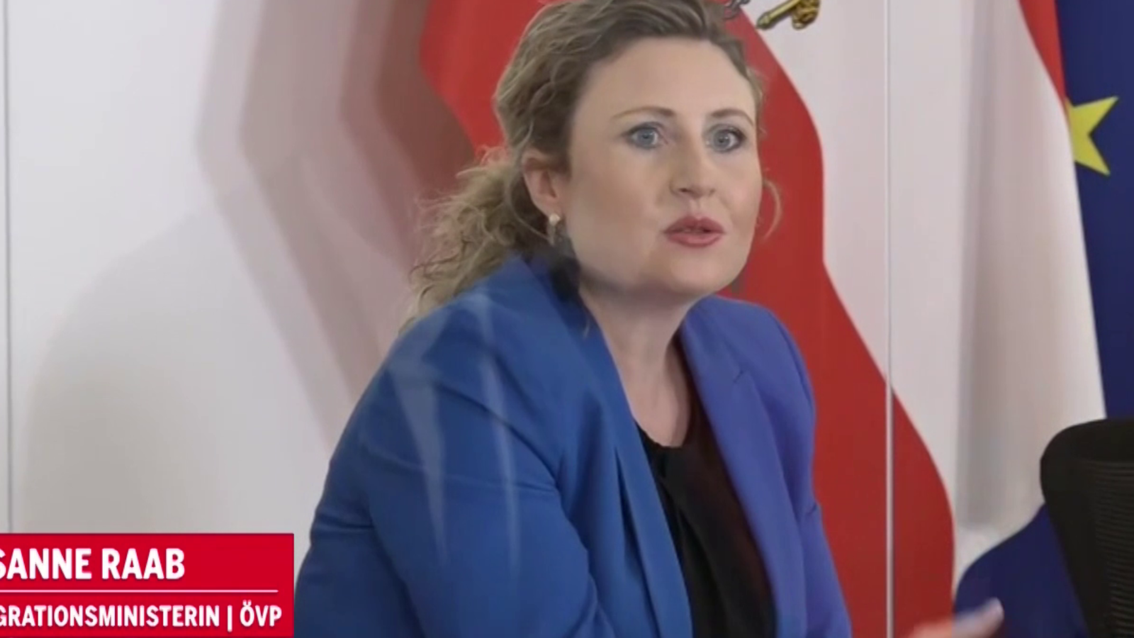 Susanne Raab über die Gefahr von Verschwörungstheorien - oe24.tv