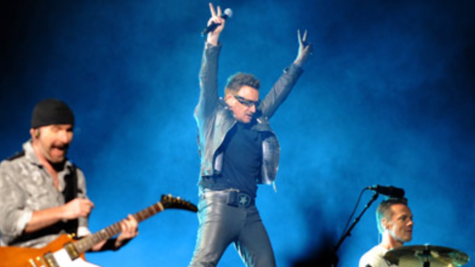 Sensations-Gig: U2 rocken mit Falco-Hit - stars24