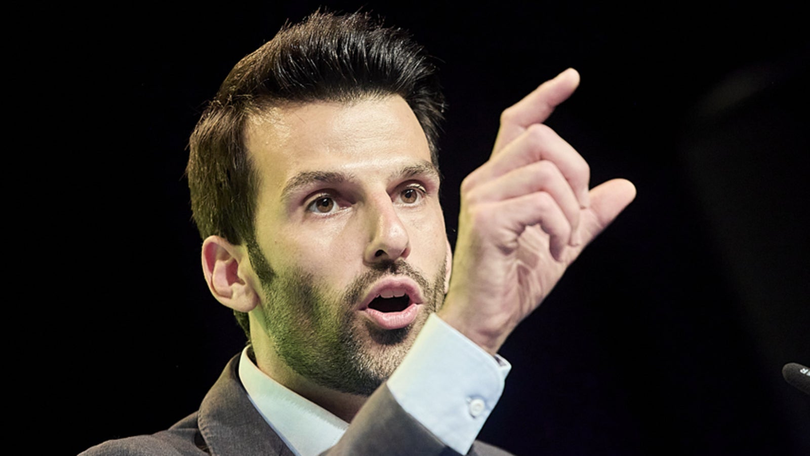 Udo Landbauer mit 94,59 Prozent zum Chef der FPÖ NÖ gewählt - Politik-Live