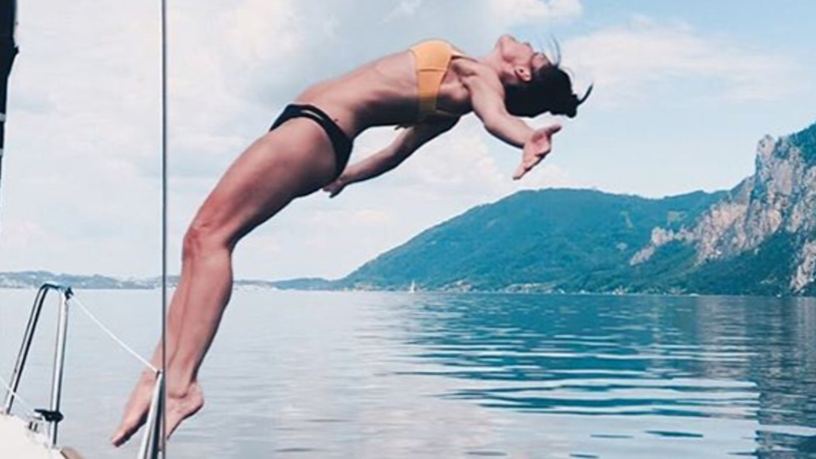 Anna Veith: So akrobatisch taucht sie ab - sport24.at