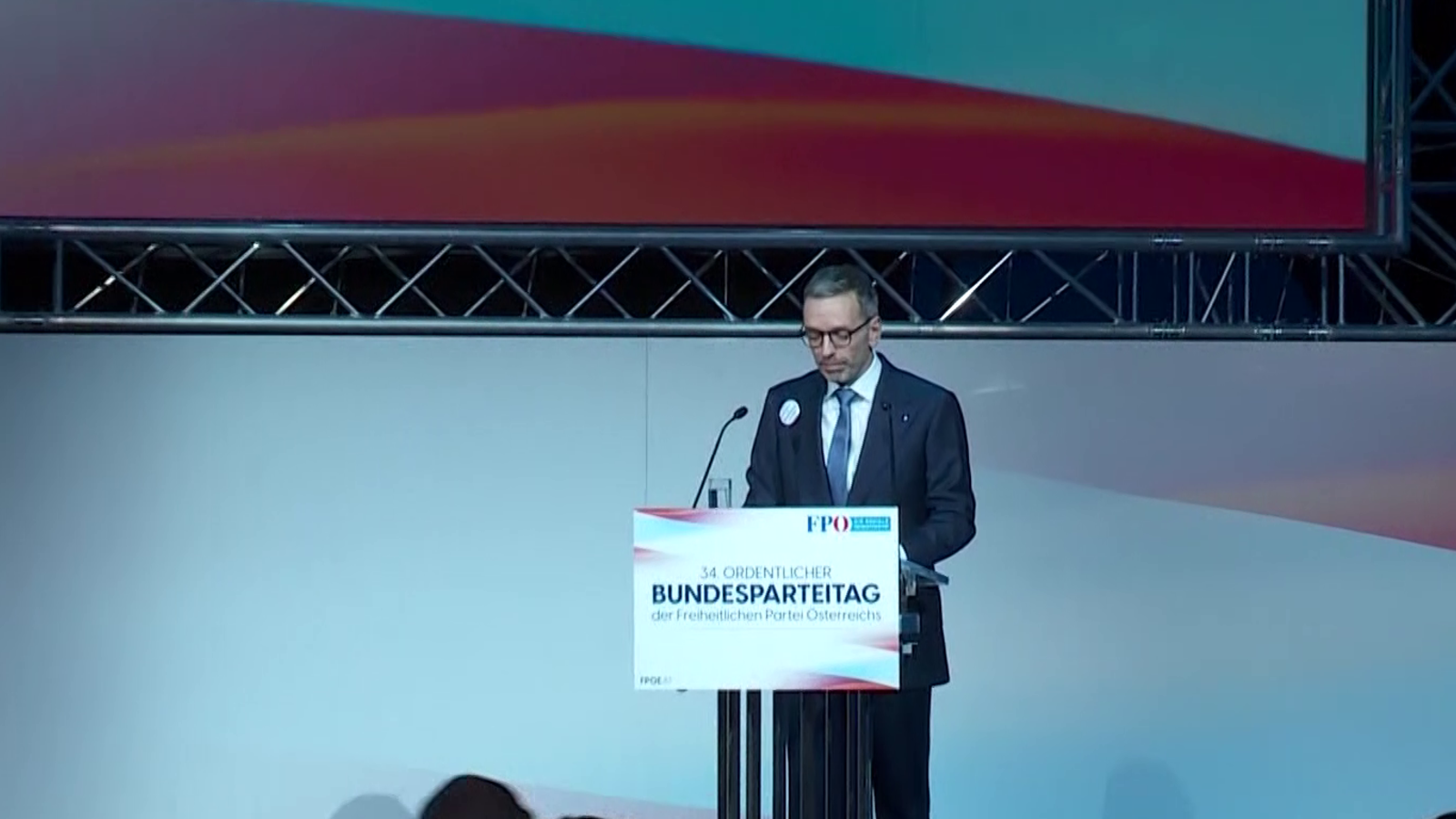 VP-Taktik: Warnung vor "Kanzler Kickl" - oe24.tv