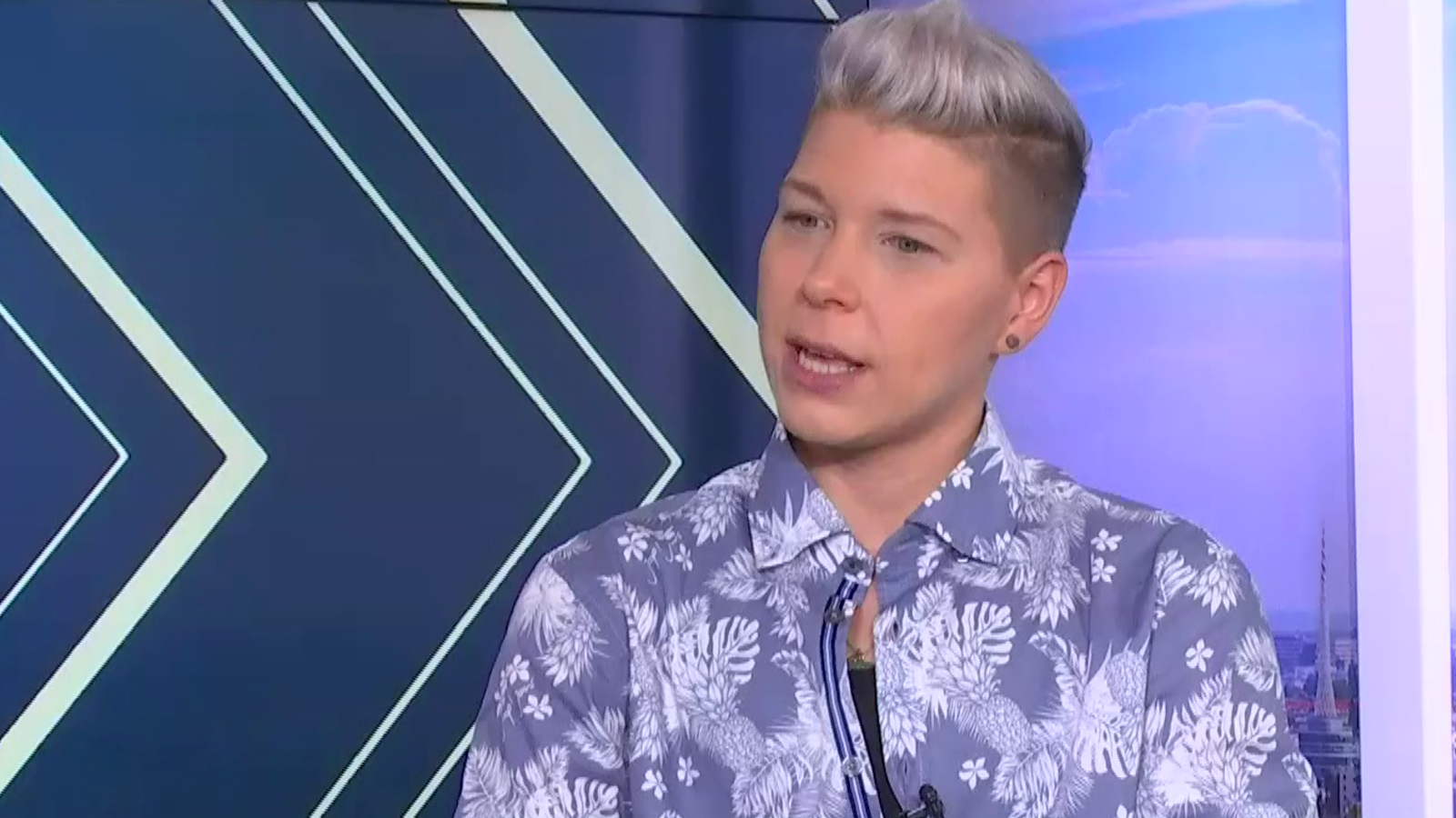 Tamara Fellner Show: Sängerin Virginia Ernst im Interview - oe24.tv