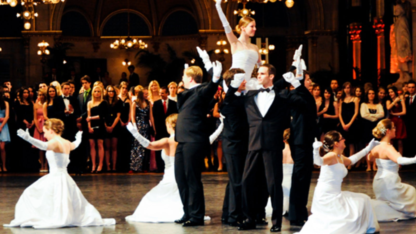 Wiener Schulball - Eröffnung - stars24