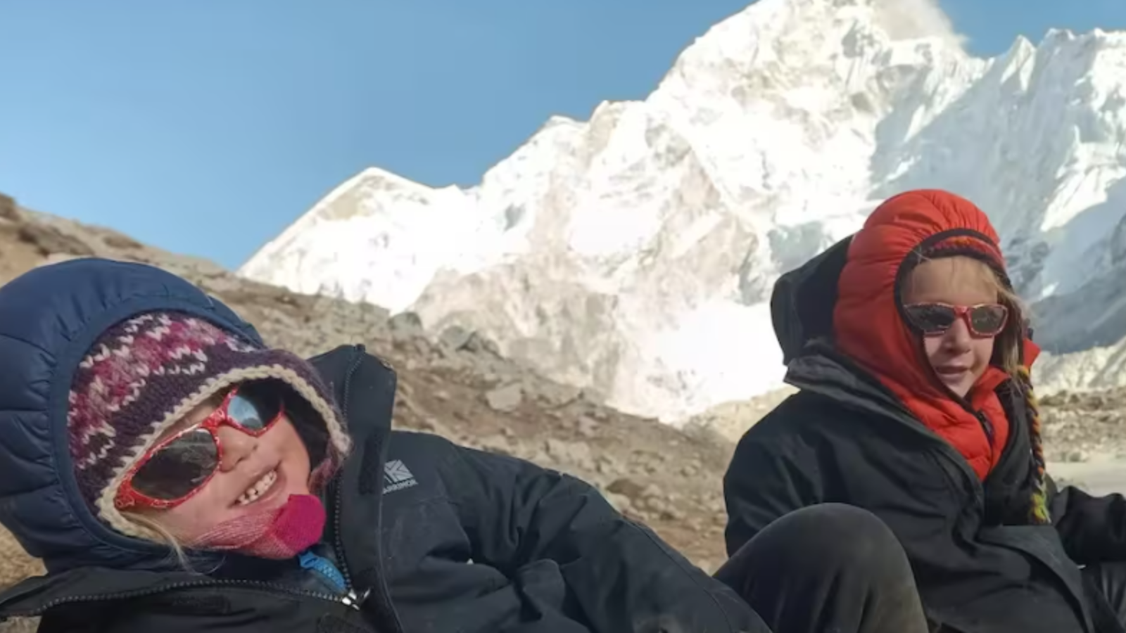Vierjährige besteigt den Mount Everest - oe24.at