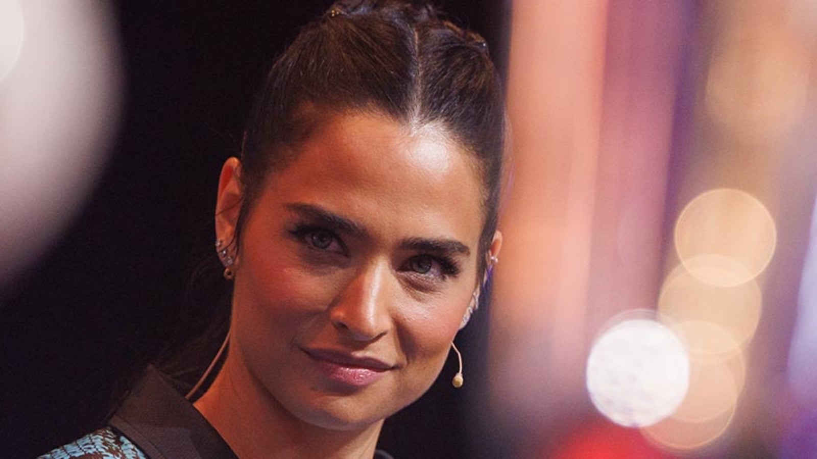 Amira Pocher mit deutlicher Botschaft: "Lasst mich in Ruhe!" - stars24