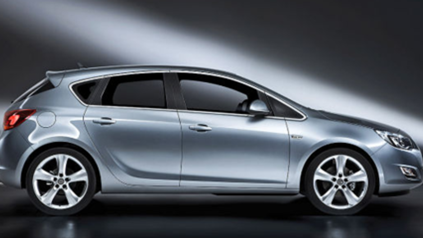 Astra fährt mit attraktiven Preisen vor - oe24.at