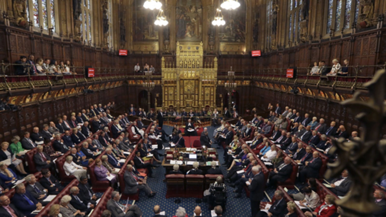 Britisches Parlament kommt schon Mittwoch wieder zusammen - oe24.at