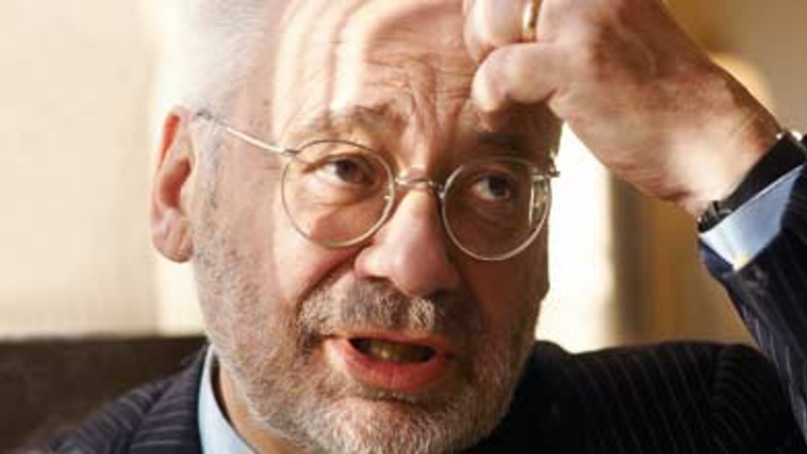 Busek: "Fischer ist der einzig Wählbare" - Politik-Live