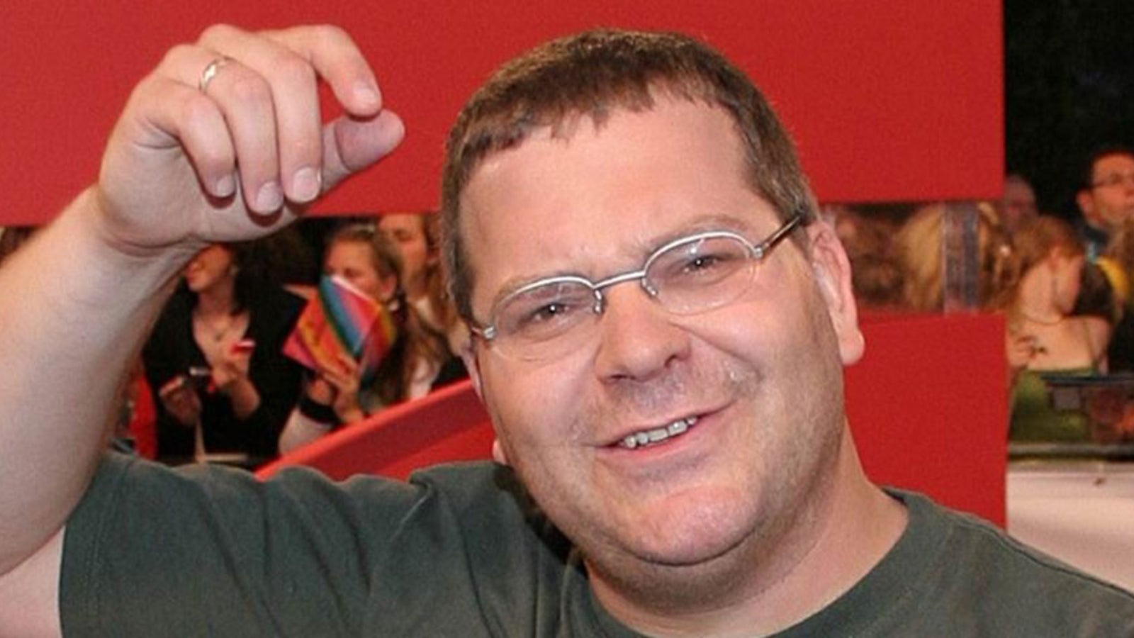 Pro7-Aus Jetzt spricht Elton: "Gebe Sendung NICHT freiwillig ab!" - stars24