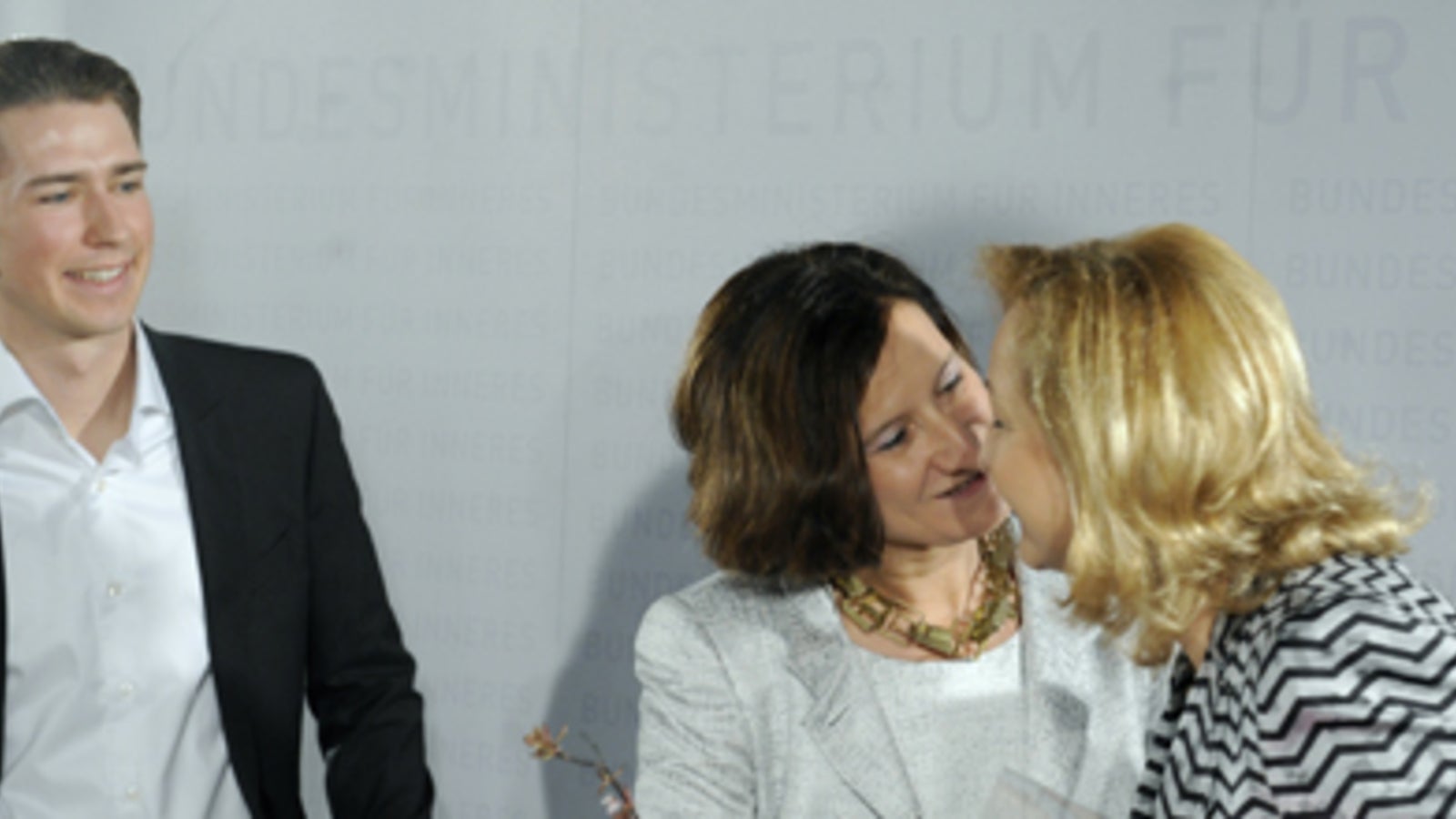 Mikl-Leitner will Sensibilität zeigen - Politik-Live