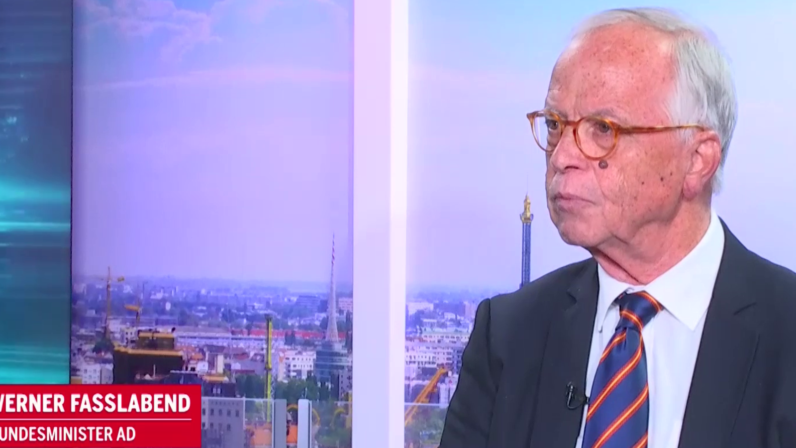 Fellner! LIVE: Werner Fasslabend im Interview - oe24.tv