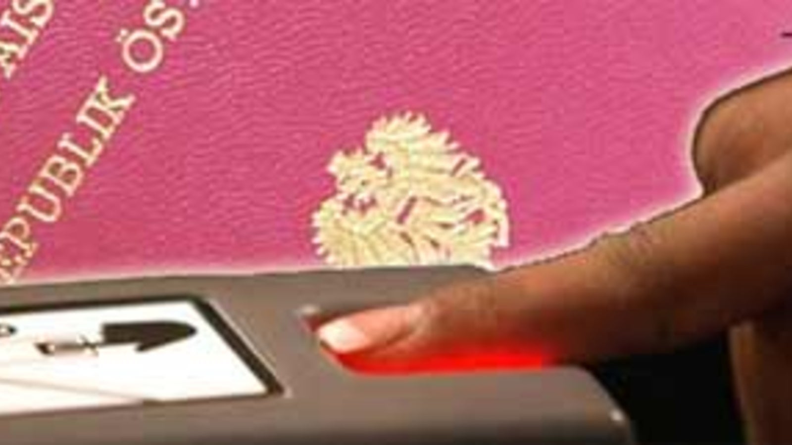 Chip im neuen Reisepass ist zu knacken - oe24.at