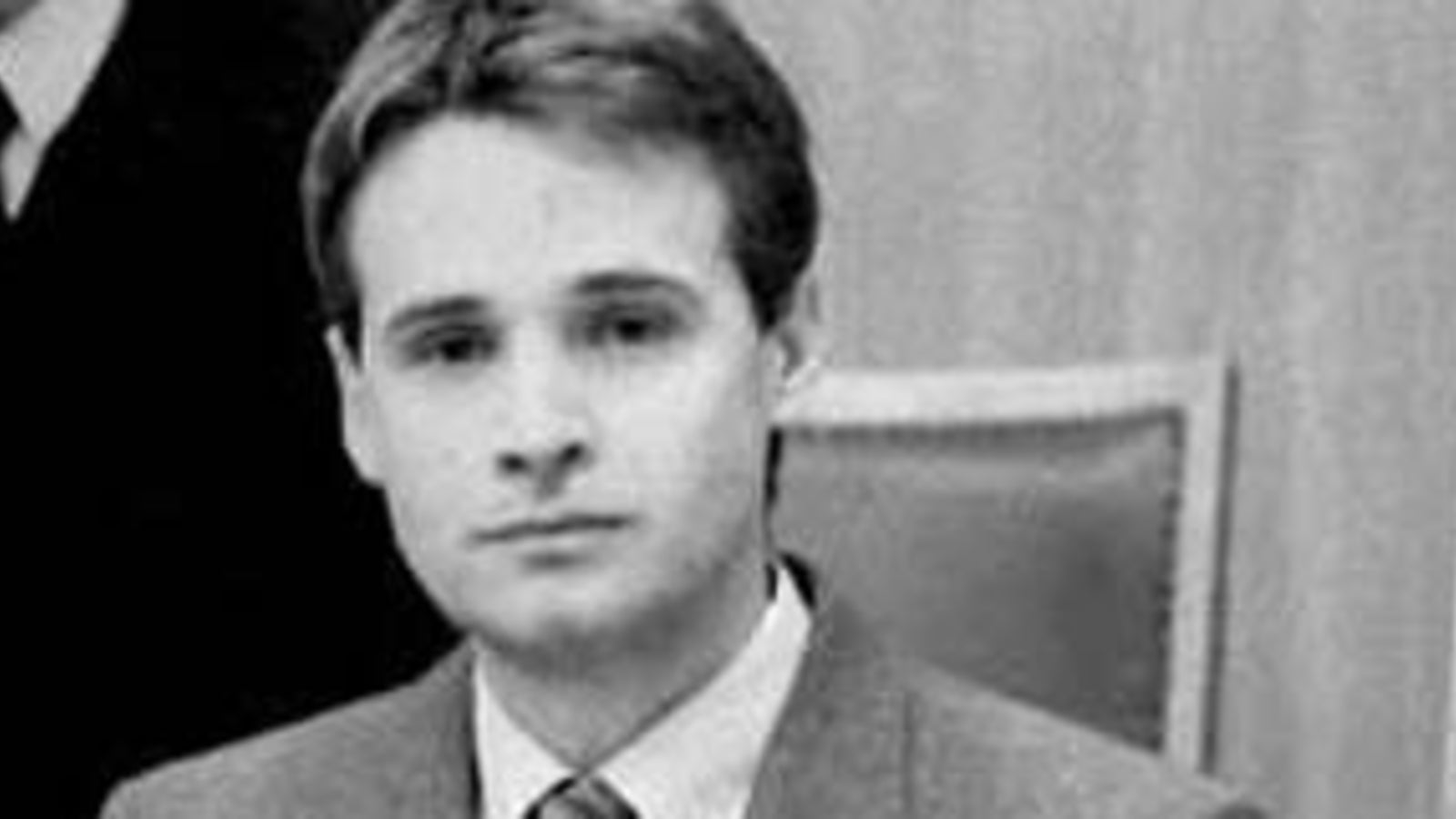 Neue Spuren des Mordverdächtigen im Internet - oe24.at