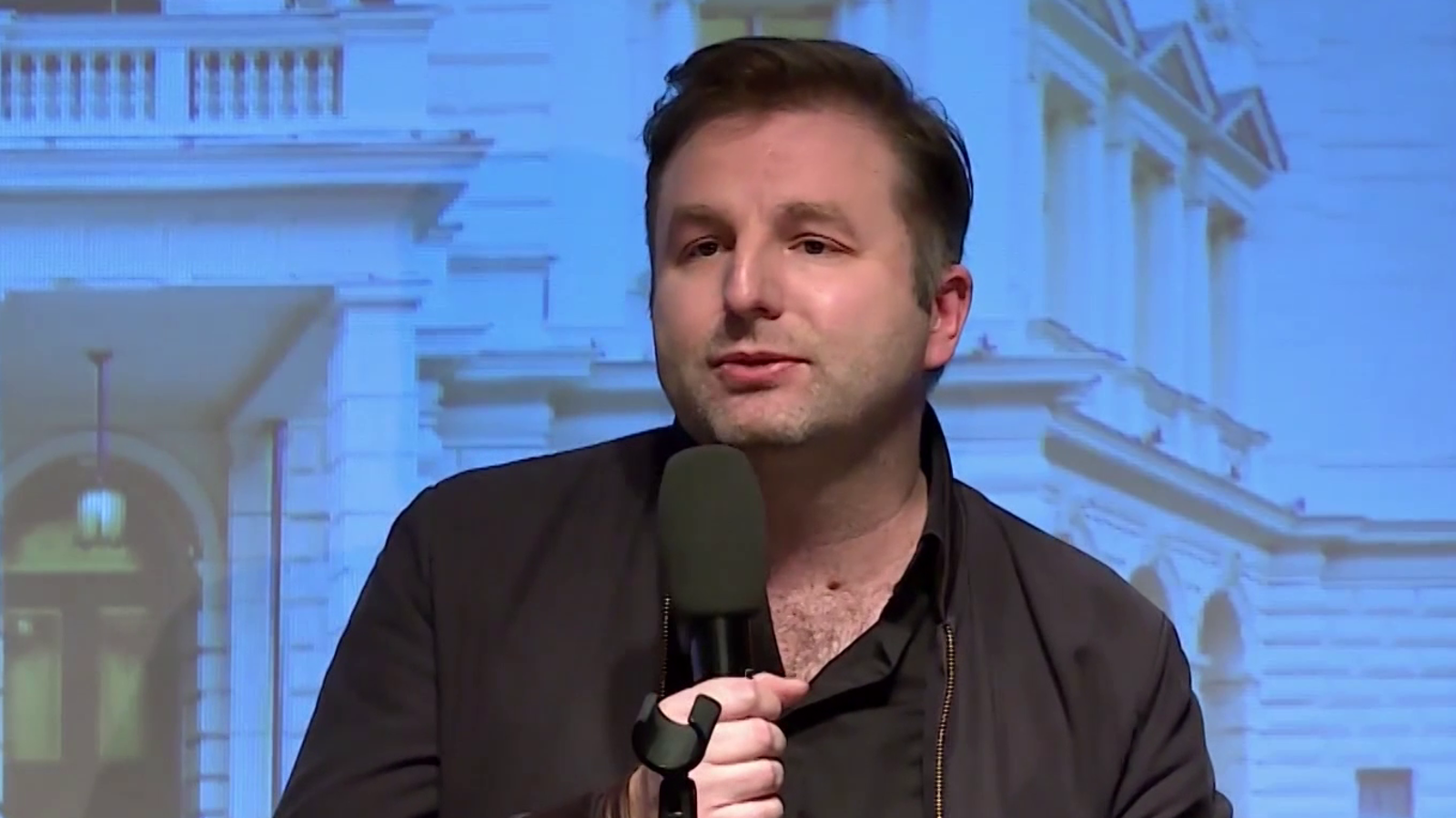 Jan Philipp Gloger wird neuer Volkstheaterdirektor - oe24.tv